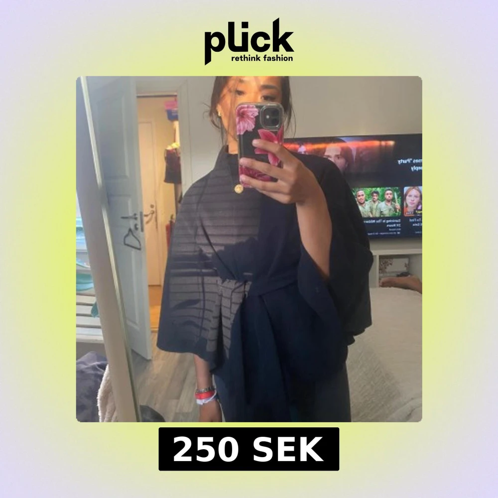 Svart Cape Kappa Från Missay | Jackor