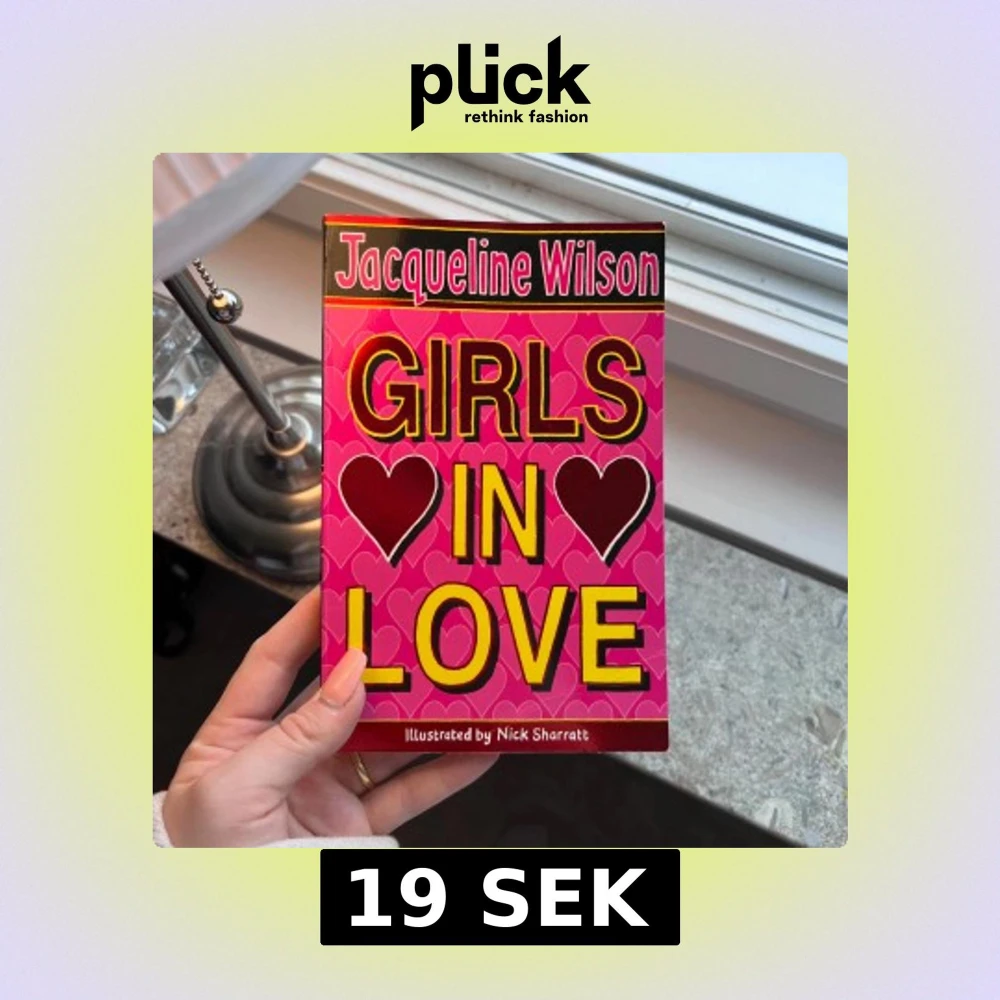 Flerfärgad Girls In Love | Böcker