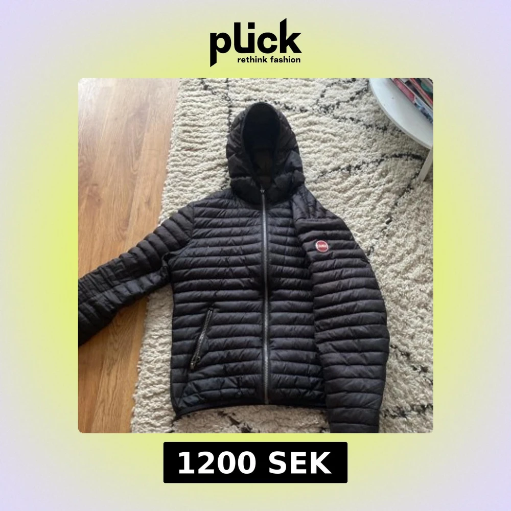Svart Quiltad Jacka Från Colmar