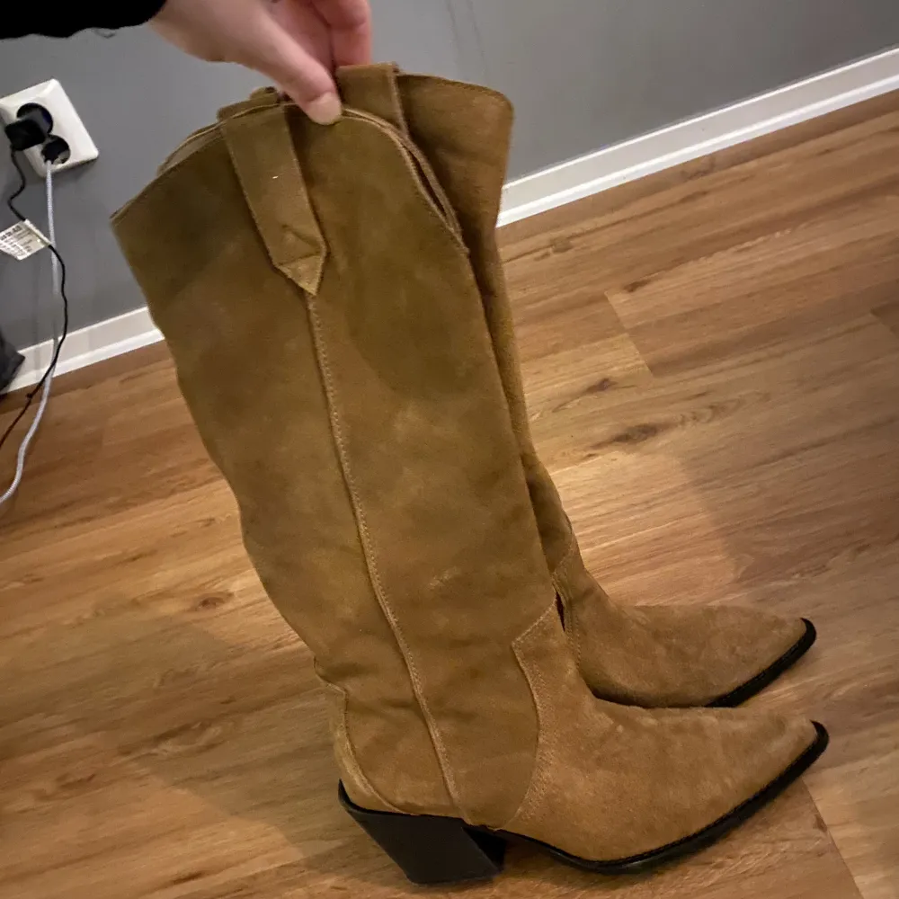 Bruna Cowboyboots | Mango | Skor
