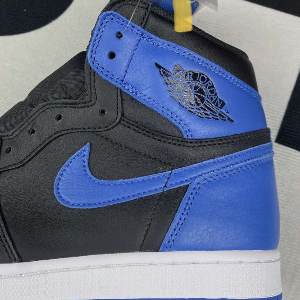 Marinblå Nike jordan 1 - Jordans | Plick Second Hand