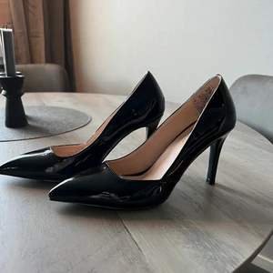 Spetsiga Pumps | Skor