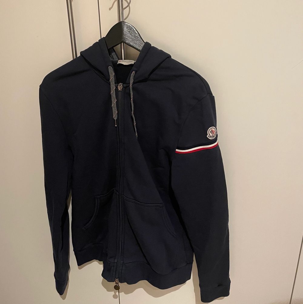 Moncler hoodie herr store