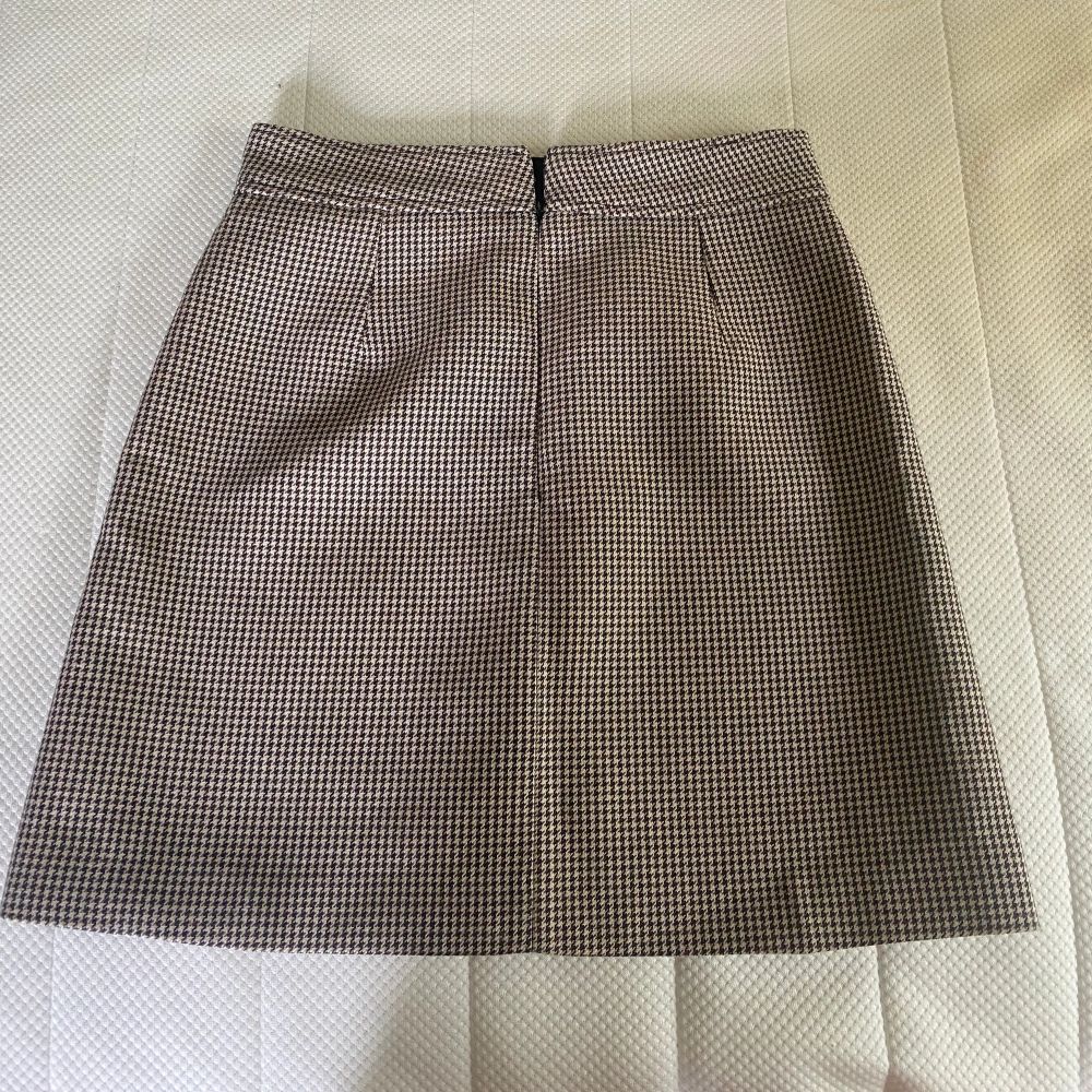 Brun Maje kjol - Kjolar | Plick Second Hand