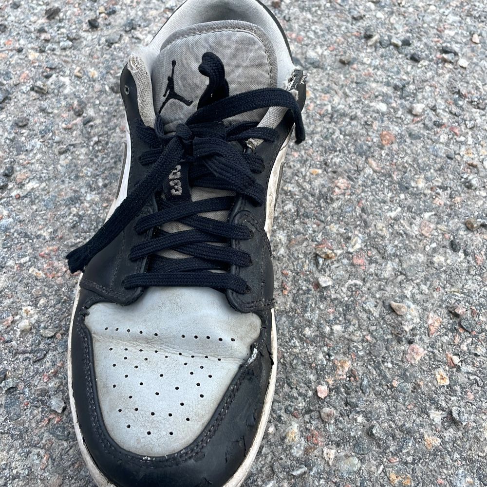 Grå En Jordan 1 sko - Jordans | Plick Second Hand