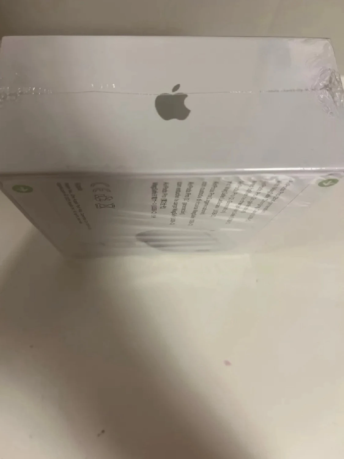 Vit Air Pods Pro (2nd Generation) Med Mag Safe Laddningsetui (Usb C)