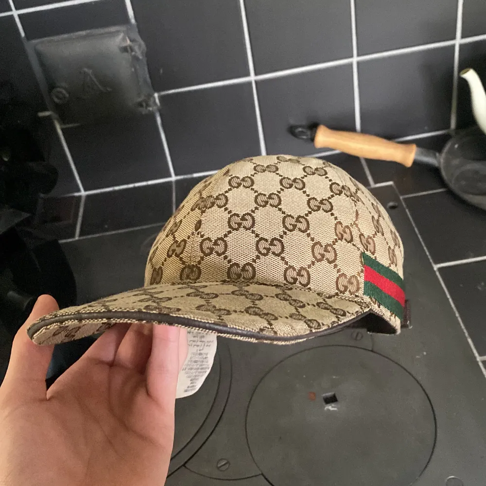 Beige Gucci Keps | Accessoarer