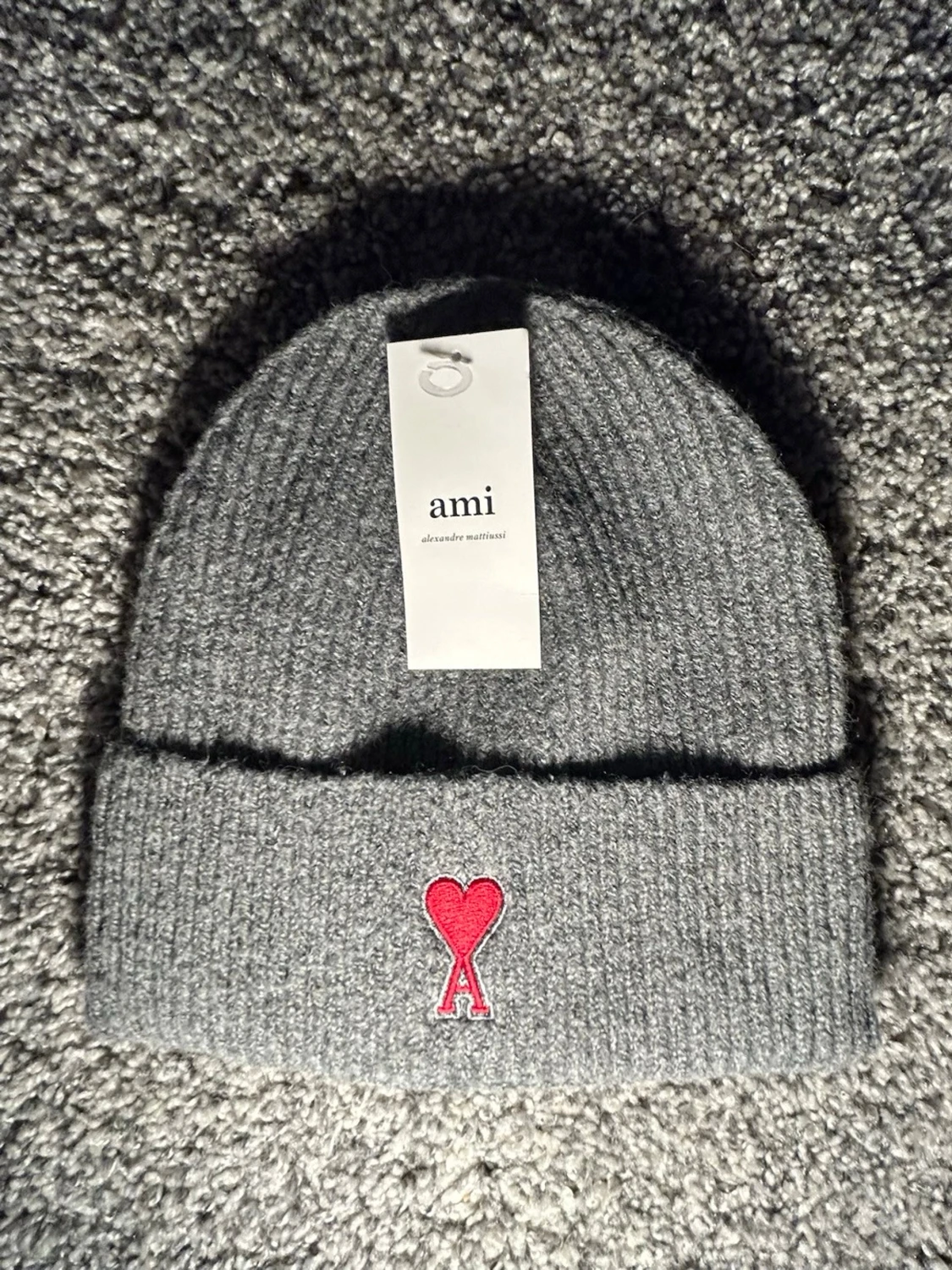 Stickad Mössa Från Ami Paris | övrigt