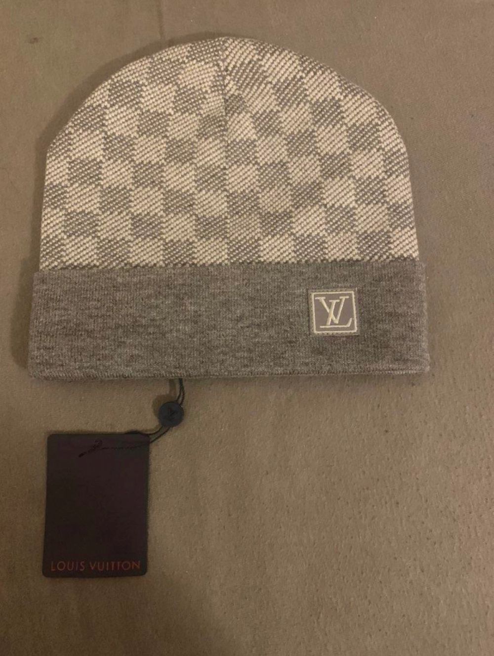 Lv mössa - Louis Vuitton | Plick Second Hand