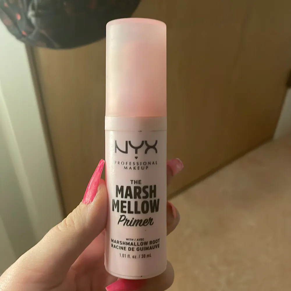 Rosa Nyx Marshmallow Primer | övrigt