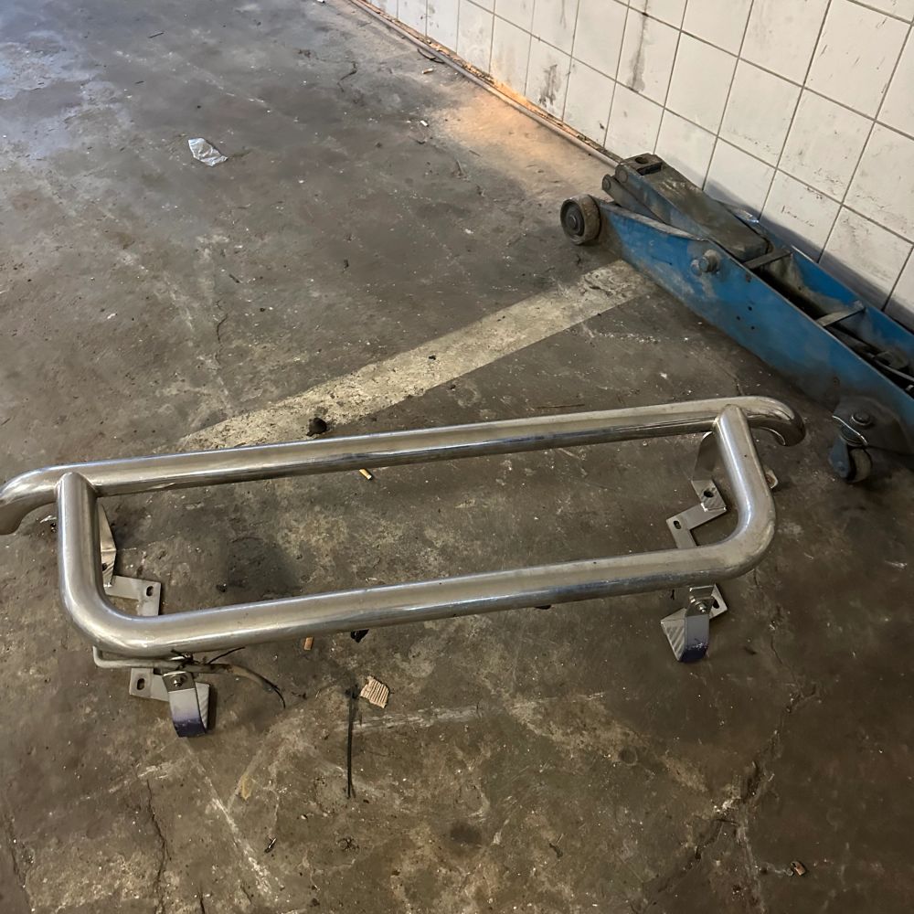 Silver Roll Bar Original Scania Truck | Plick Second Hand