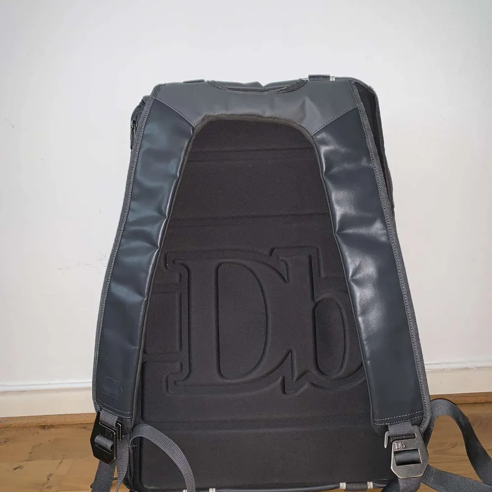 Grå Väska | Väskor