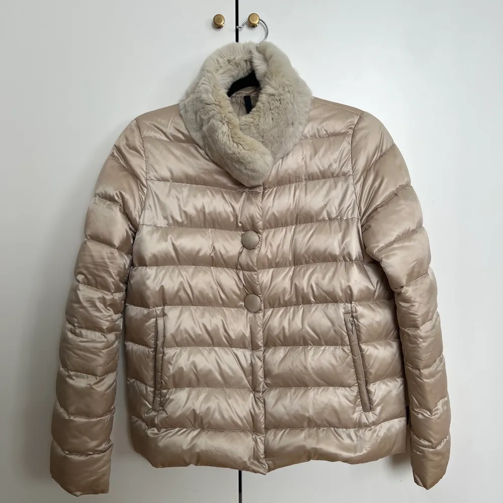 Beige Moncler Dunjacka | Jackor