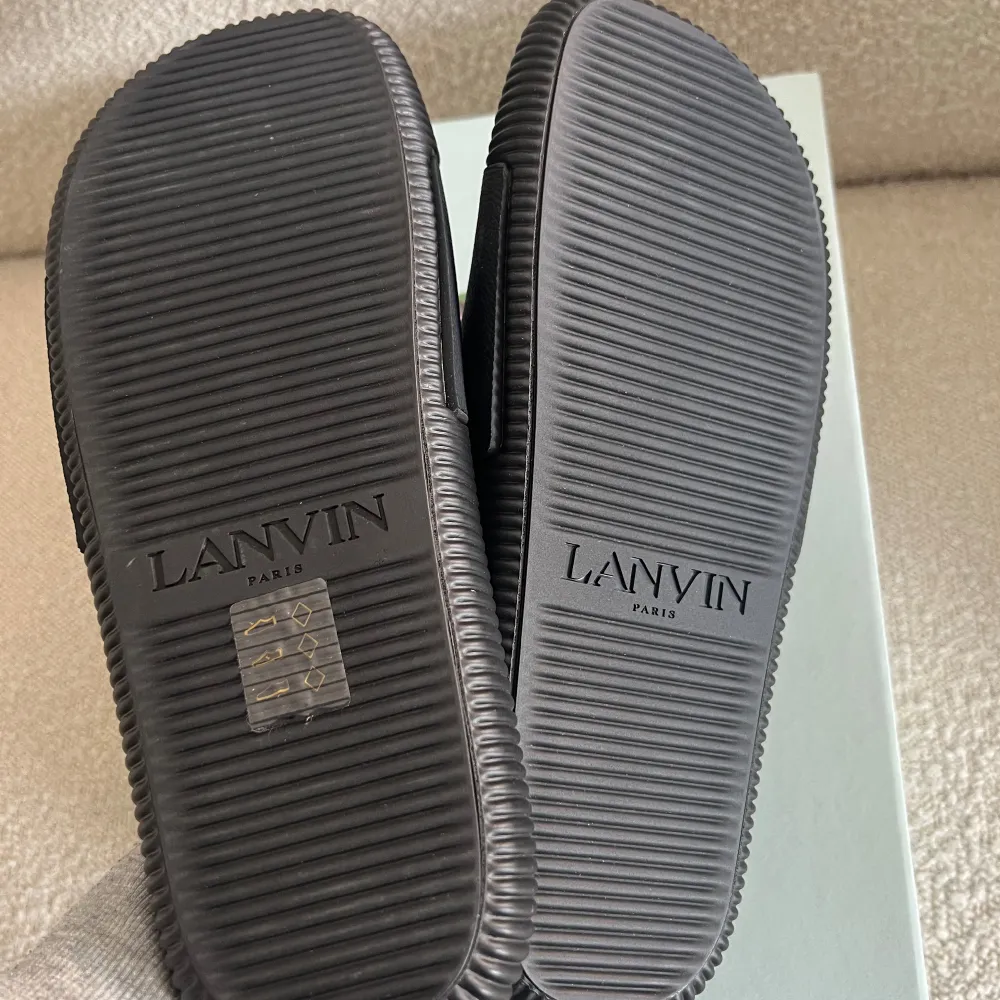 Svarta Lanvin Slides | Skor