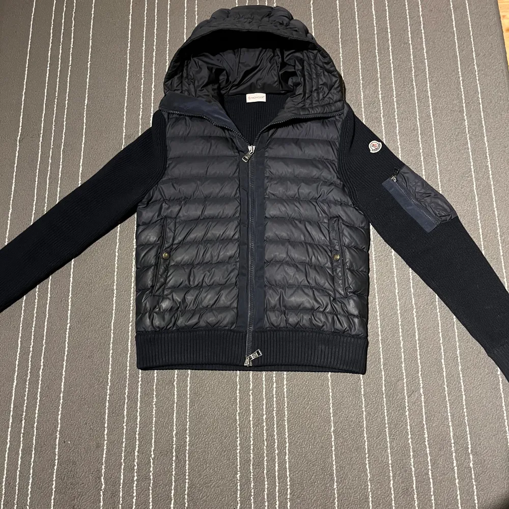 Marinblå Moncler Cardigan | Jackor