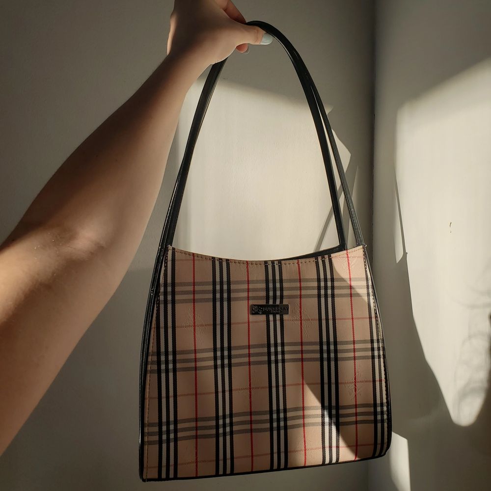 Burberry väska - Burberry | Plick Second Hand