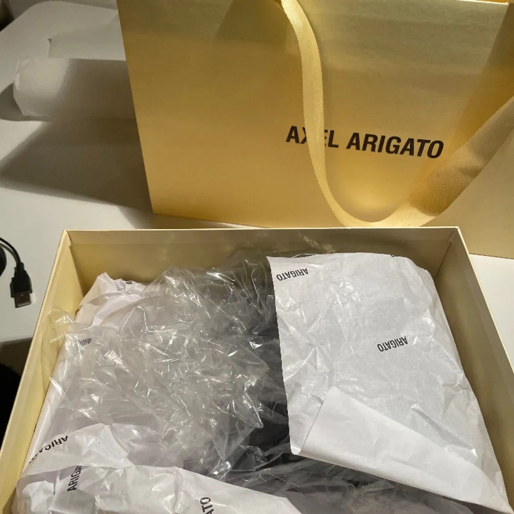 Svarta Axel Arigato | Skor