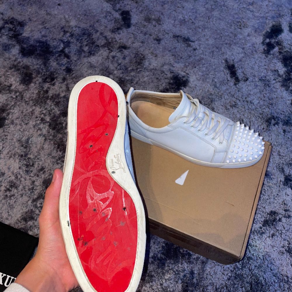 Vit Christian Louboutin Loubs | Plick Second Hand