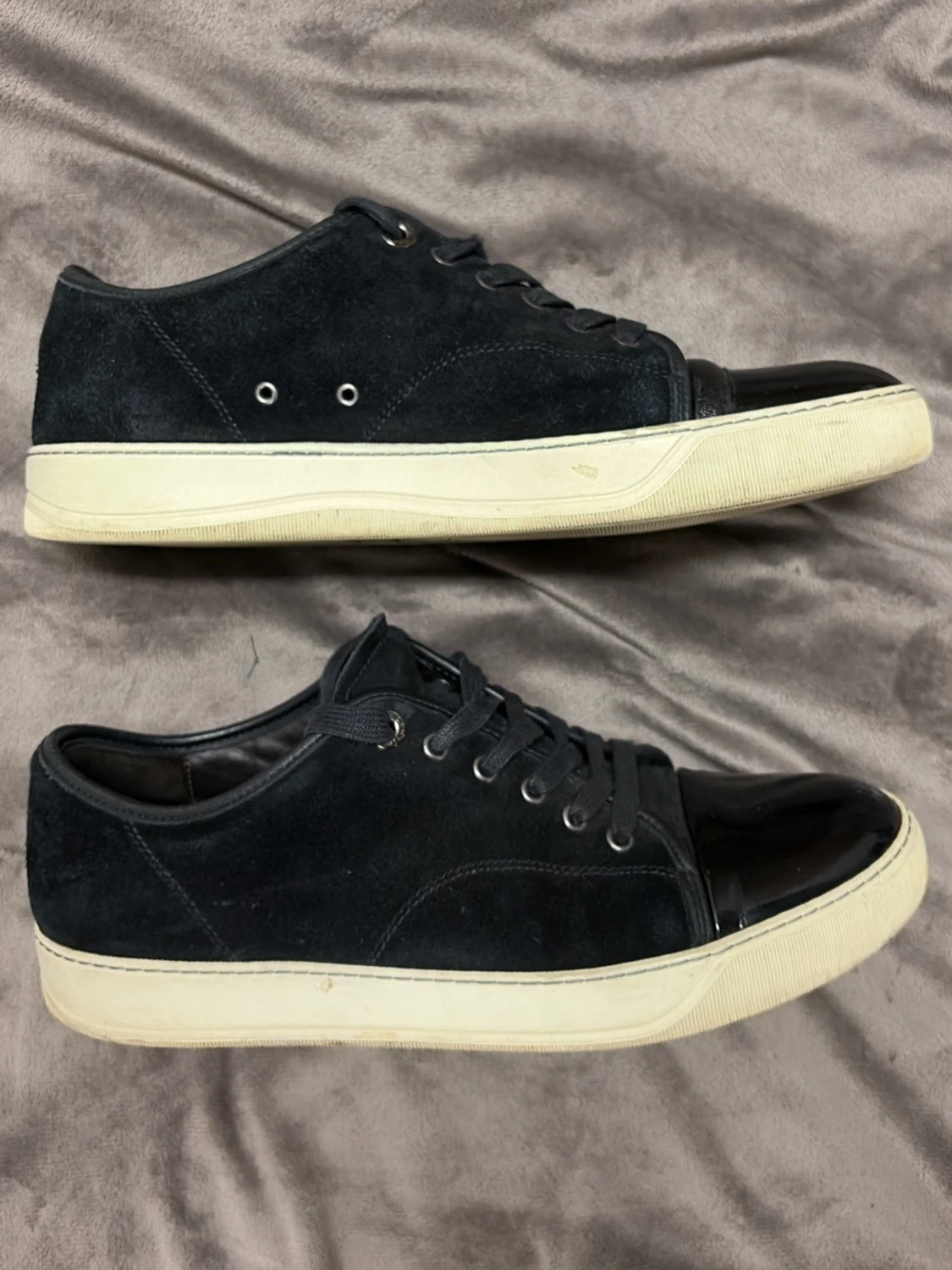 Svarta Sneakers Med Mocka Och Lackdetalj | Lanvin