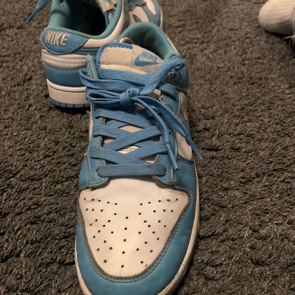 Blå Nike Dunk low UNC - Skor | Plick Second Hand
