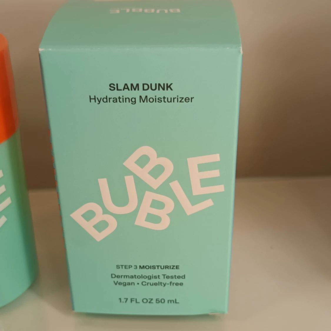 Blå Bubble Slam Dunk Hydrating Moisturizer | Bubbleroom