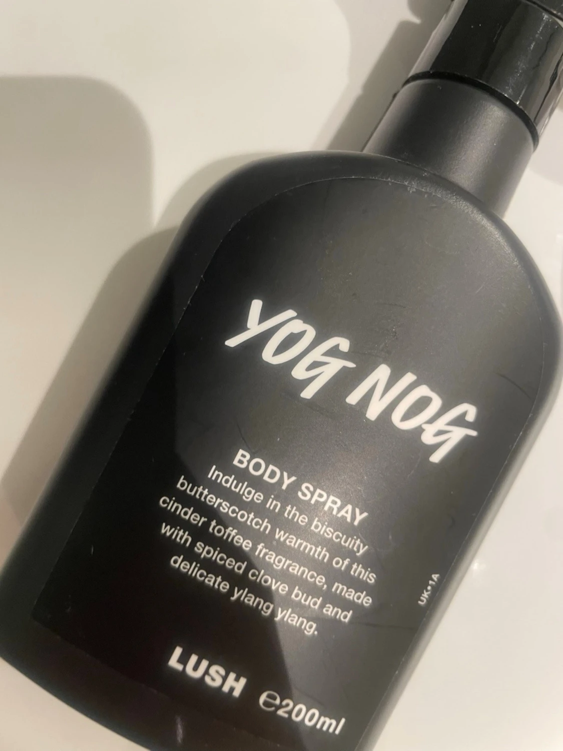 Lush Yog Nog Body Spray 200ml | Parfym