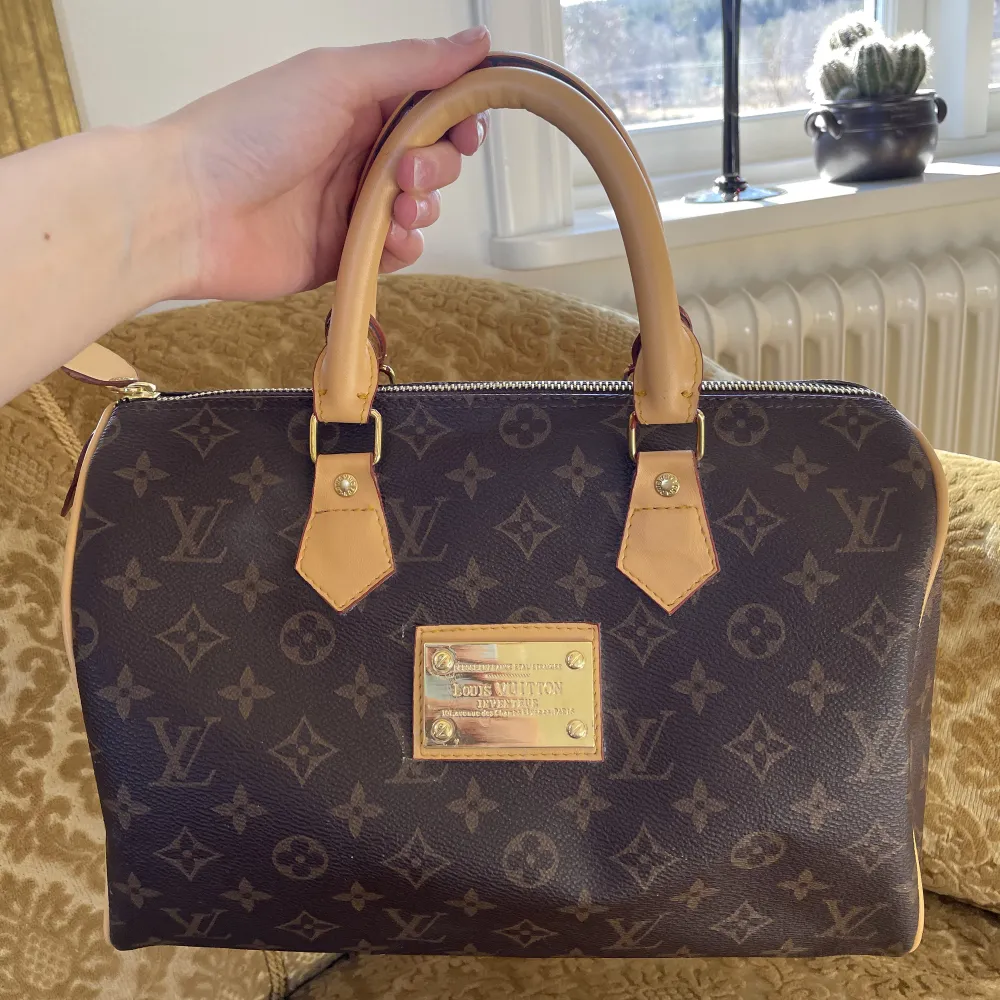 Brun Fake Lv Väska | Väskor