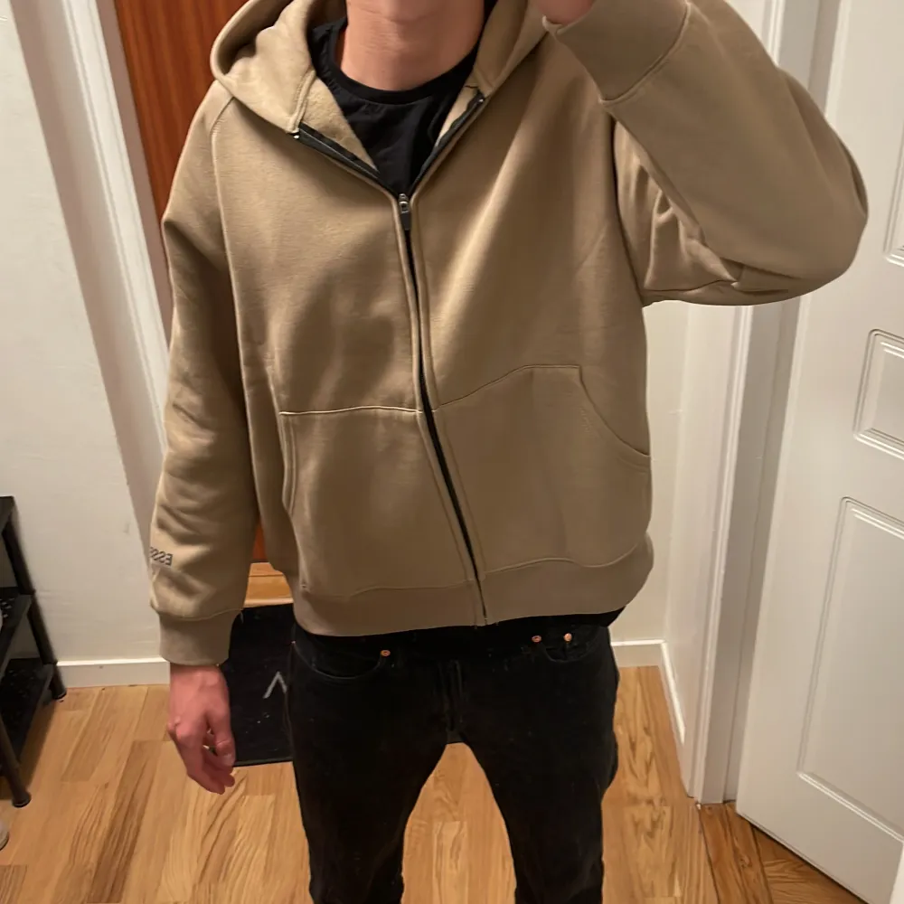 Beige Essentials Zip Hoodie | Hoodies