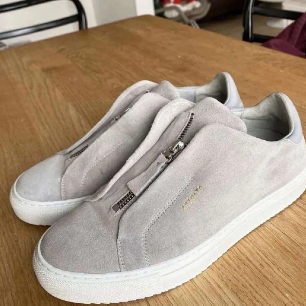 Gråa Axel Arigato Laceless | Skor