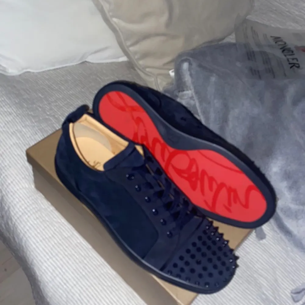 Marinblåa Louboutin Skor | Skor