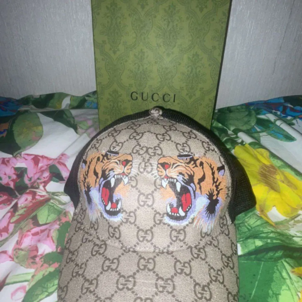 Beige Gucci Keps | Accessoarer