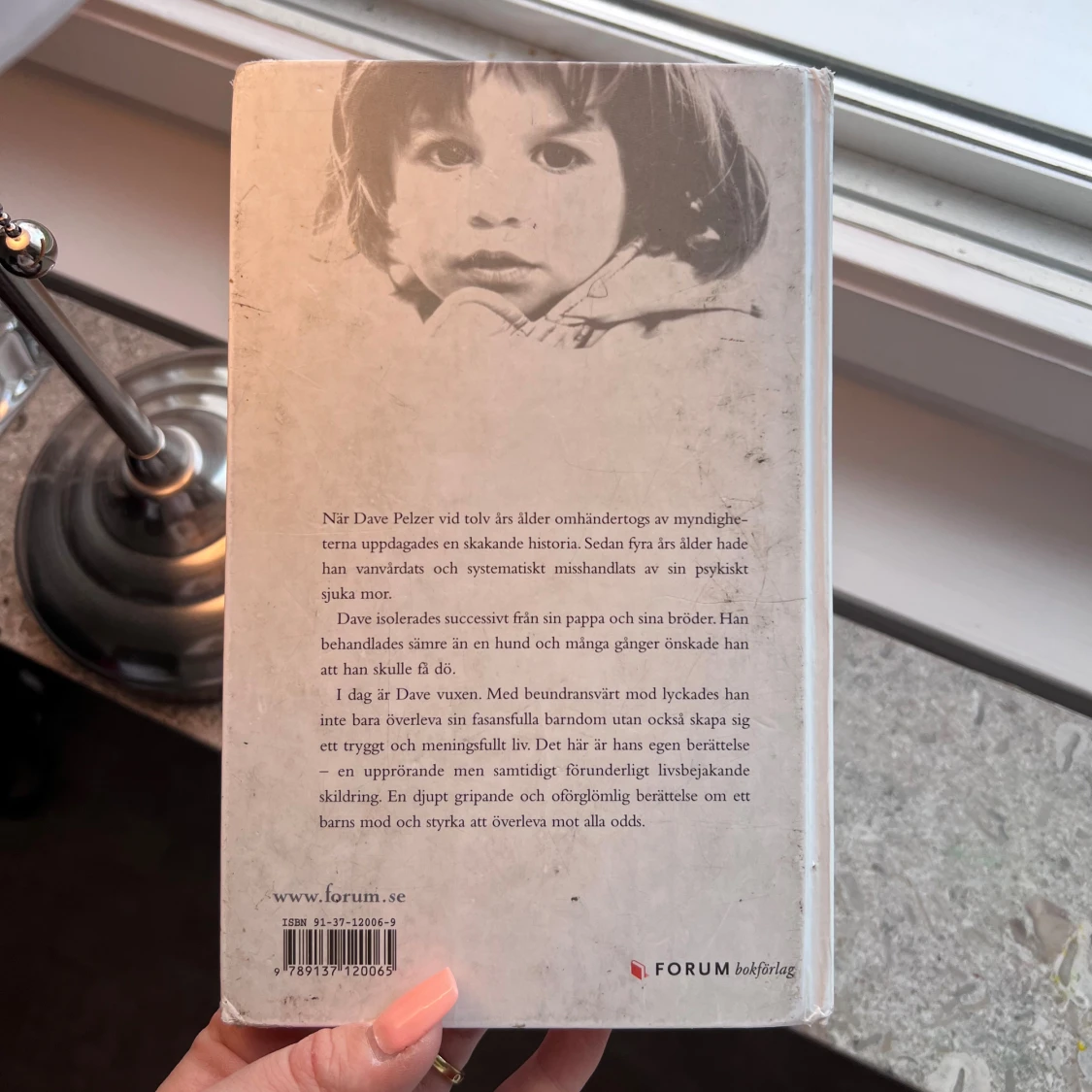 Vit Pojken Som Kallades Det | Böcker