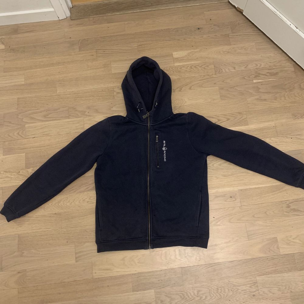 Marinblå Sail racing fleece 170cm | Plick Second Hand