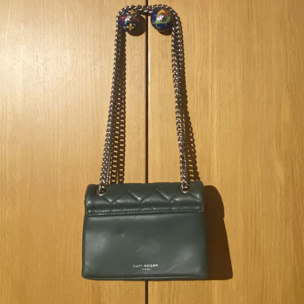Grön Kurt Geiger Kensington Grön | Plick Second Hand