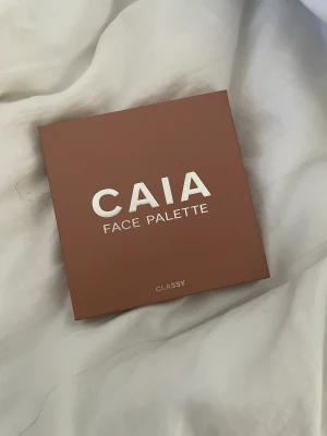 Brun Caia Palett Classy | övrigt