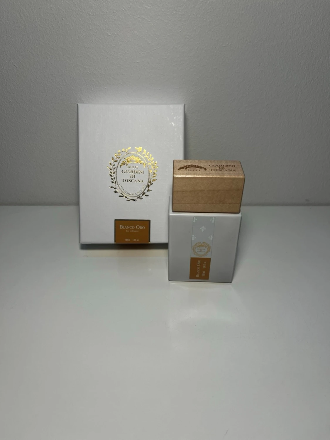 Vit Giardini Di Toscana Bianco Oro Parfym