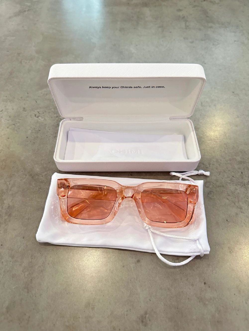 Rosa Chimi 05 Pink Solglasögon *NYA* | Plick Second Hand