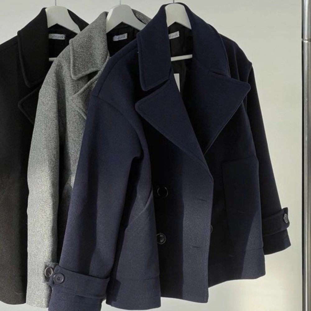 Marinblå Design by si kappa - Design by si | Plick Second Hand