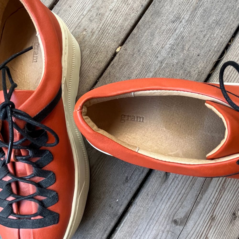 Orange Gram skor 38 - Skor | Plick Second Hand