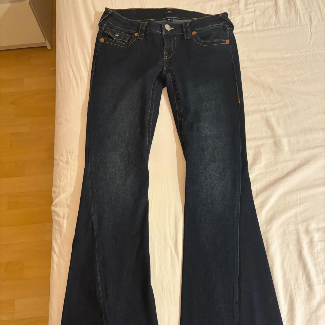 Blå True Religion Joey Low Rise Flare Jeans