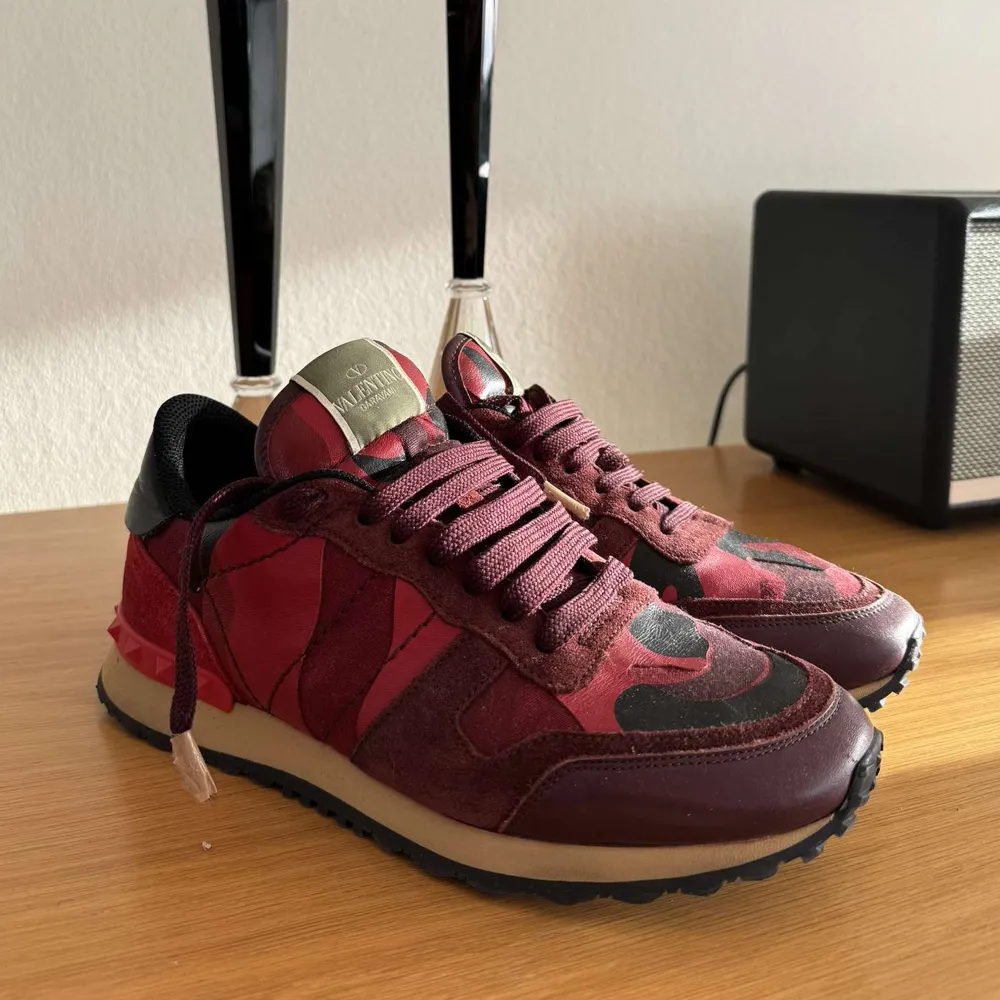 Röda Valentino Rockrunner | Skor