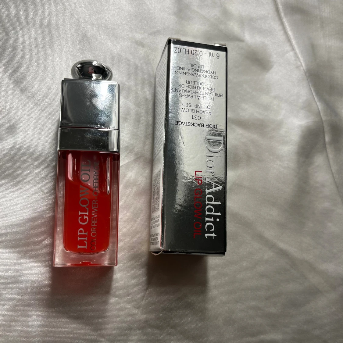 Röd Dior Addict Lip Glow Oil (031 Peach Glow)