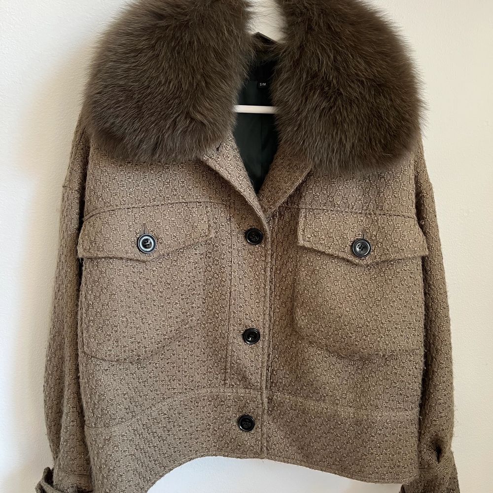 MEOTINE JACKA MED PÄLSKRAGE | Plick Second Hand