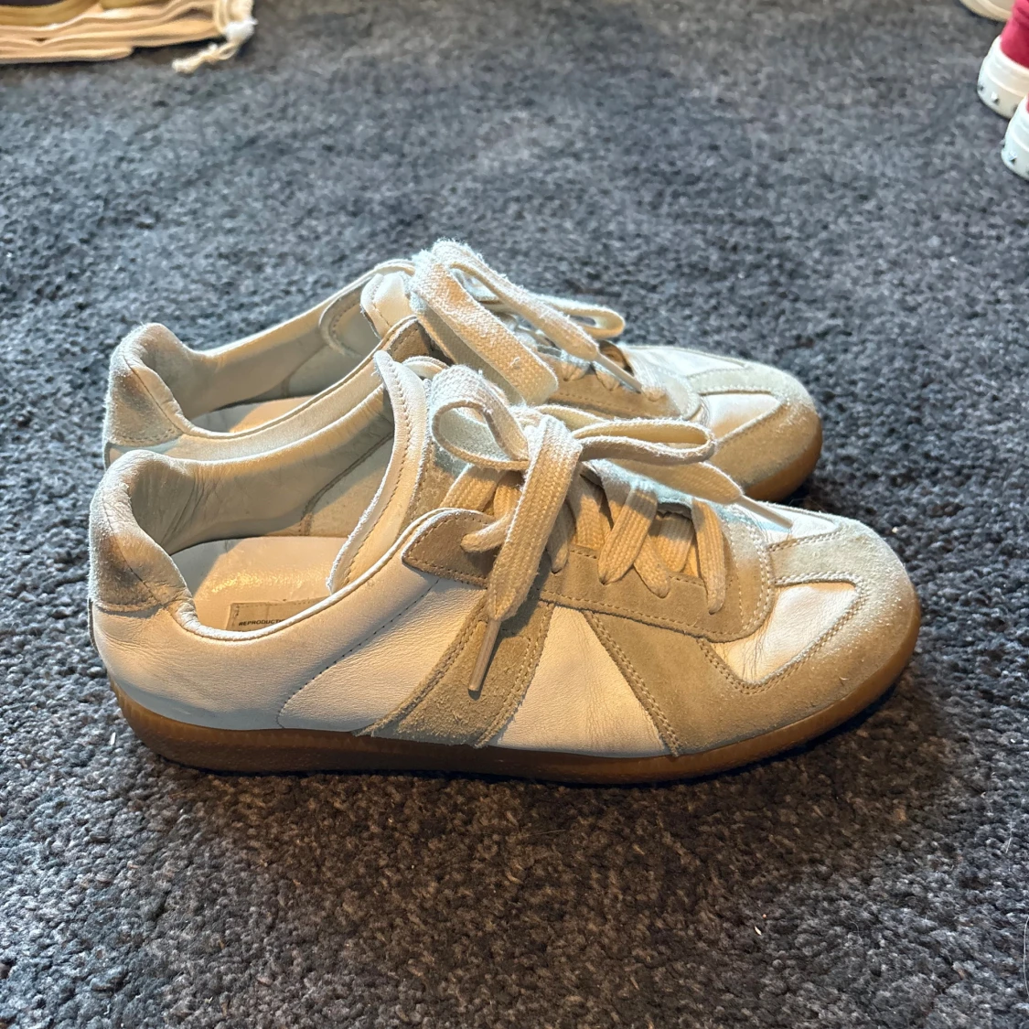 Maison Margiela Gats Sneakers Vit/Beige