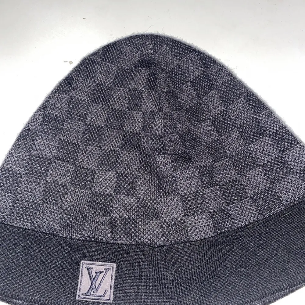 Svart Lv Mössa | övrigt