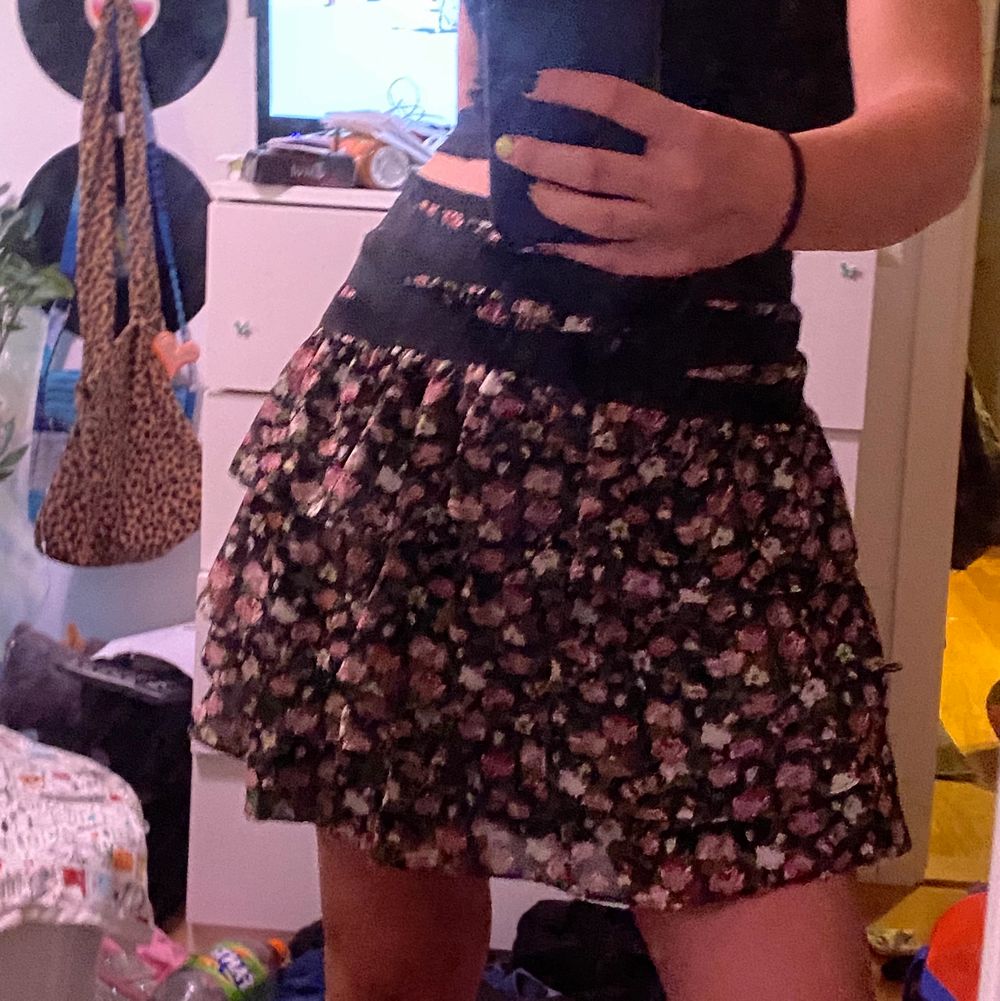 Superfin somrig kjol! | Plick Second Hand