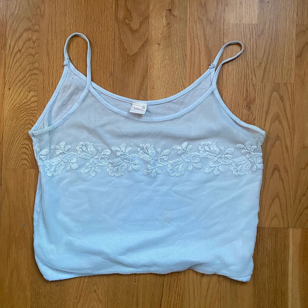 Linne - Toppar | Plick Second Hand