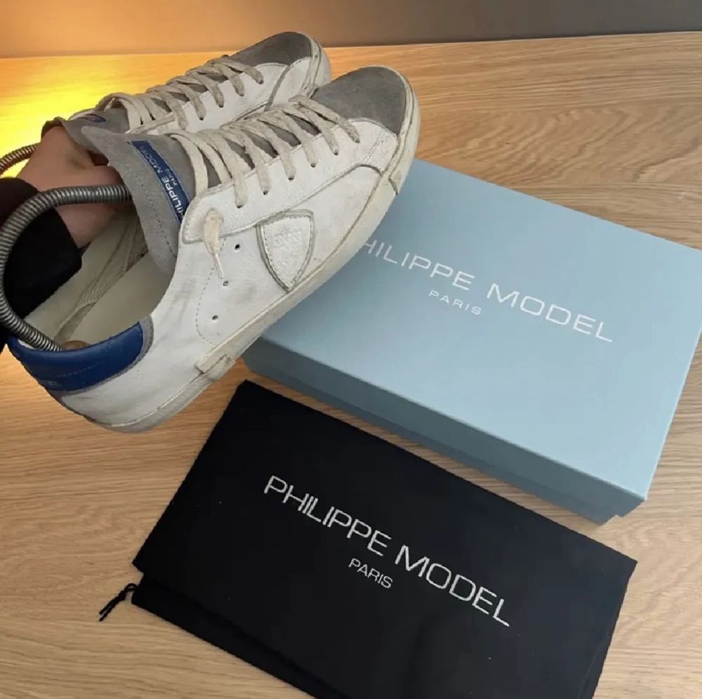 Vit Philippe model skor - Philippe model | Plick Second Hand