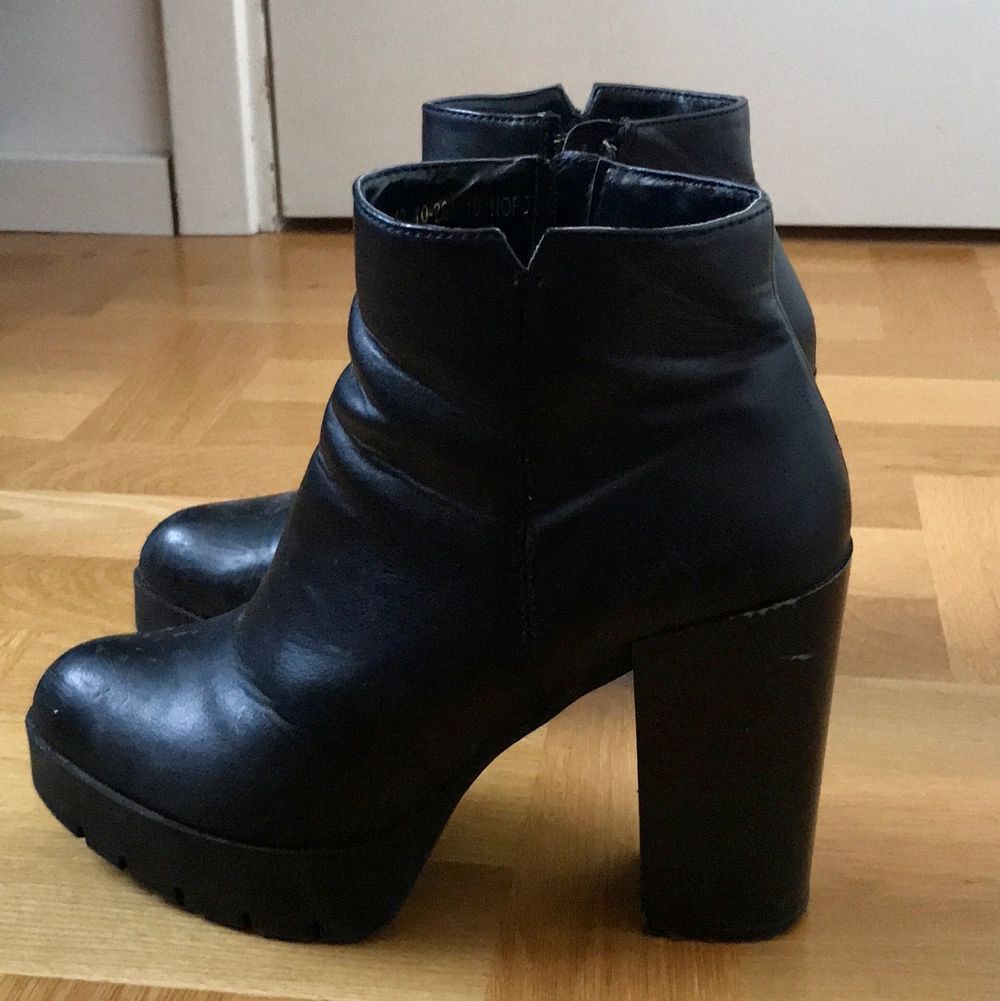 Boots - Skor | Plick Second Hand