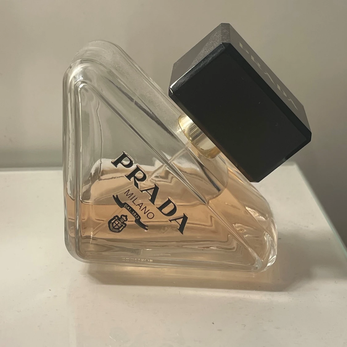 Svart Prada Parfym Eau De Parfum 50ml